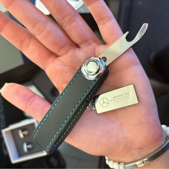 Mercedes AMG Petronas | Accessories | Leather Keychain Mercedes Benz ...